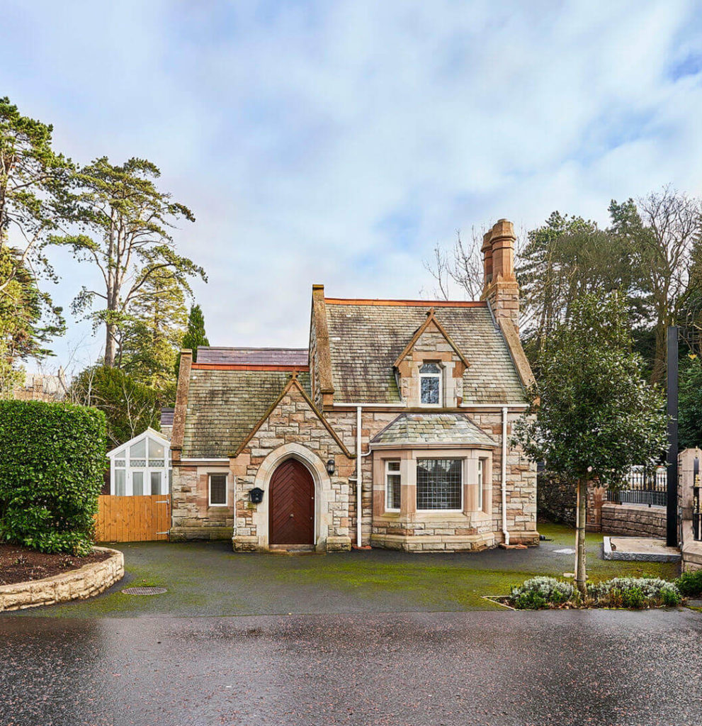 Gate Lodge | 5 Star Luxury Cottages | Culloden Estate & Spa Belfast